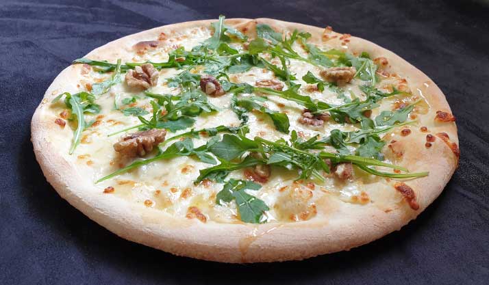 Pizzas bases crème – Chez Angelo